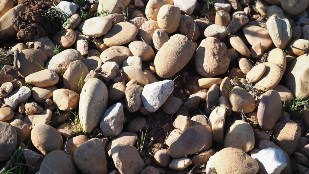 Exploring Lirac (7) an overview and a big tasting of Lirac wines ...